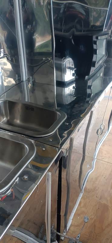 Street food truck autonegozio paninoteca ambulante - Milano