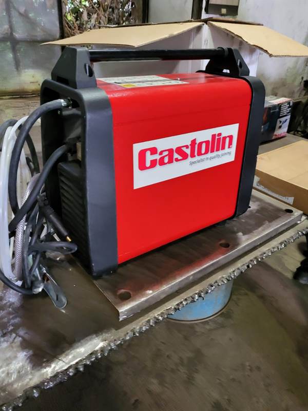 SALDATRICE A TIG CASTOLIN MULTI PRO 1604 - Macchine Lavorazione Metalli ...
