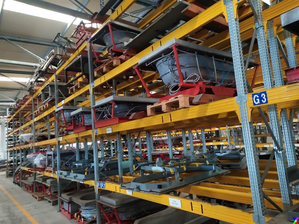 Vasche idromassaggi e/o piscinette (Linee di produzione) - Vicenza